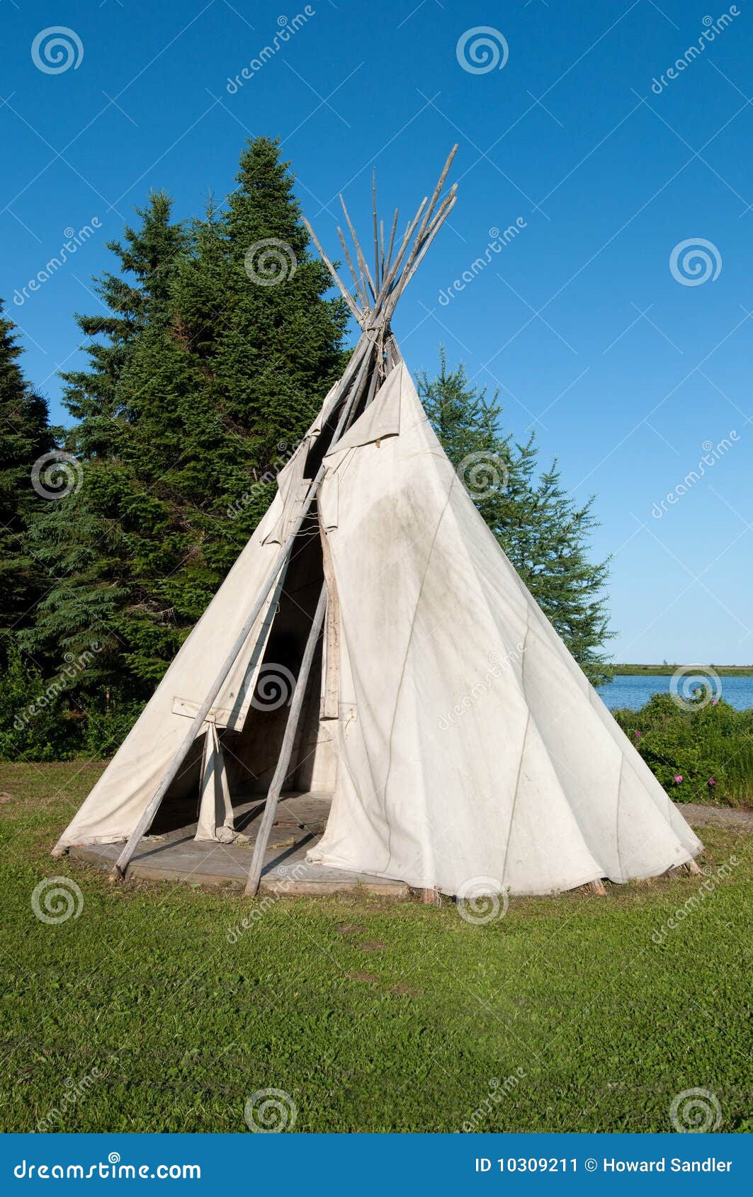 Teepee stock image. Image of lake, indian, trees, canada - 10309211
