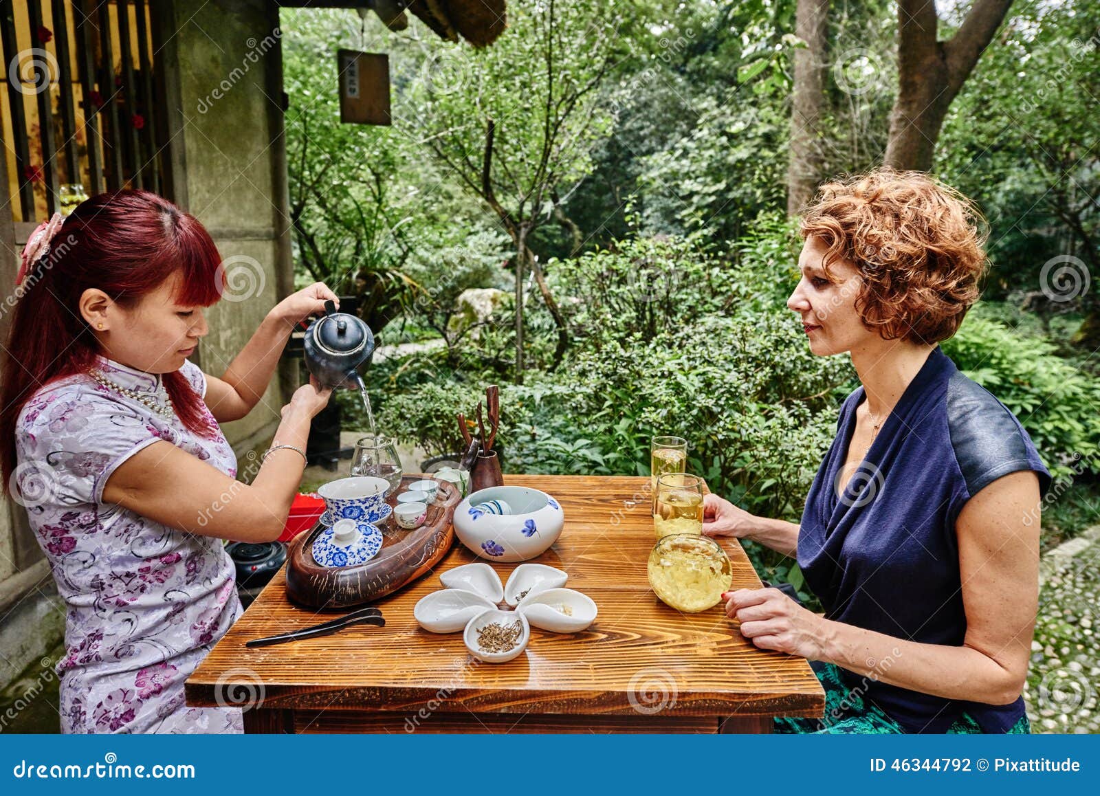 Teezeremonie in Chengdu Sichuan China Redaktionelles Stockfotografie ...