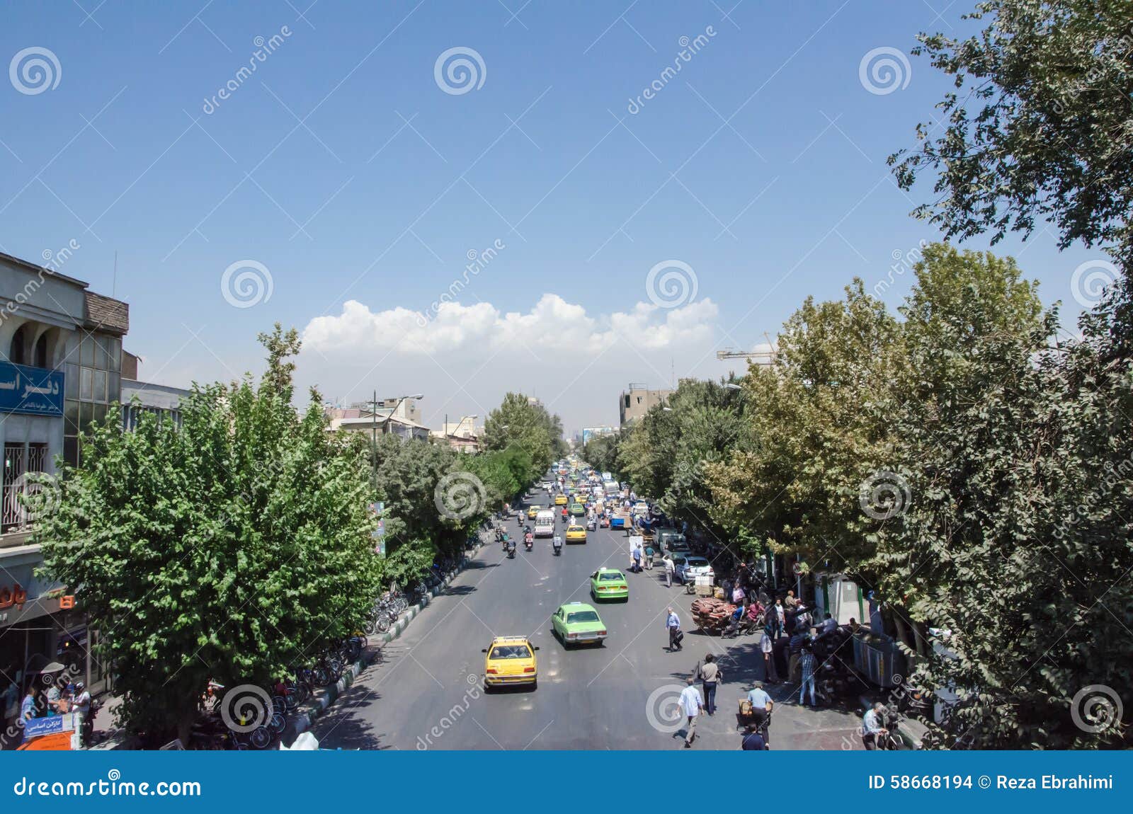 Tehran streets editorial stock image. Image of grand - 58668194