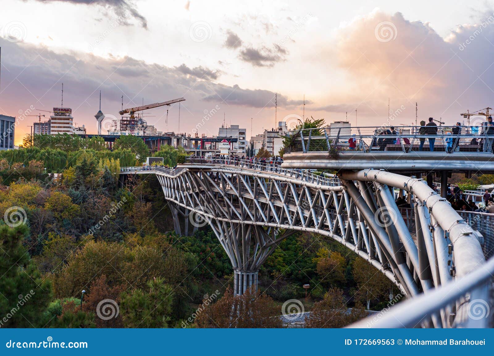 The Taabiat Bridge in Tehran Editorial Stock Photo - Image of downtown ...