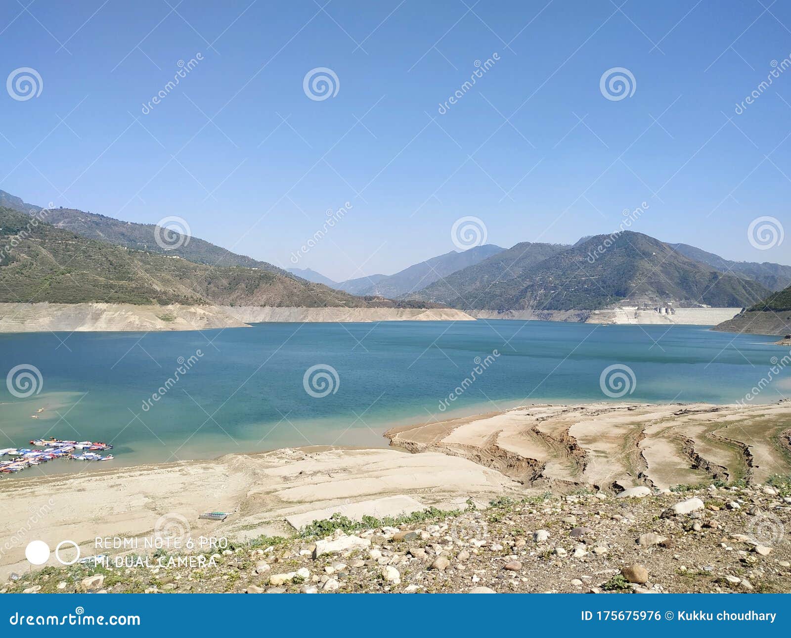 Tehri foto de archivo. Imagen de agua, india, presa - 175675976