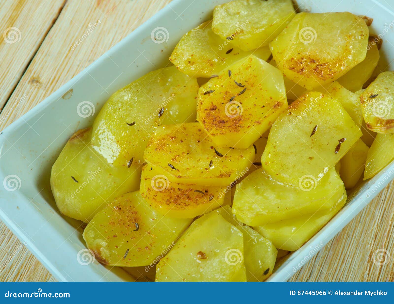 Teisen Nionod foto de archivo. Imagen de crujiente, patata - 87445966