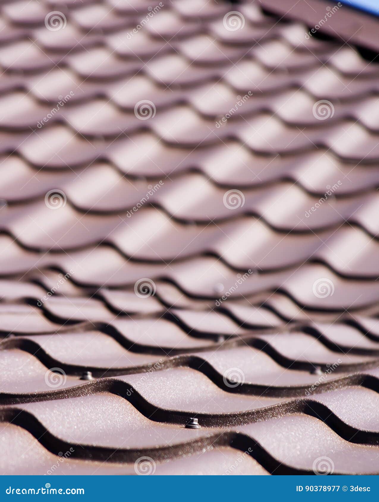 Tejado De Brown De La Techumbre Del Metal Imagen de archivo - Imagen de ...