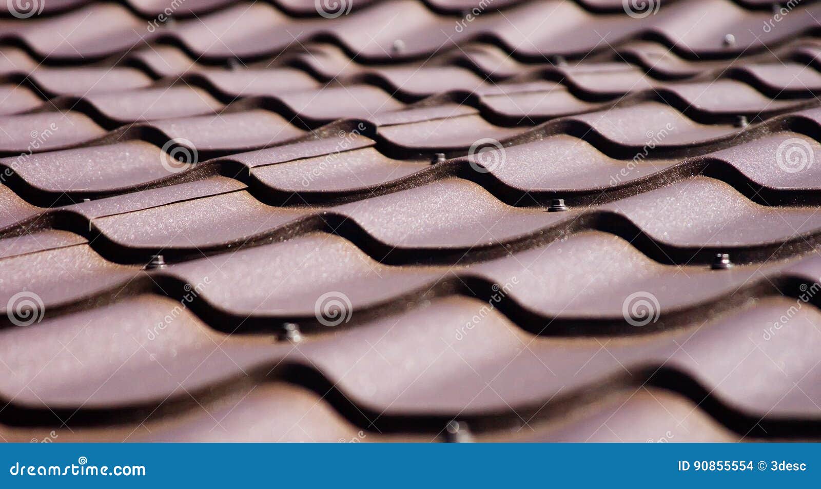 Tejado De Brown De La Techumbre Del Metal Foto de archivo - Imagen de ...