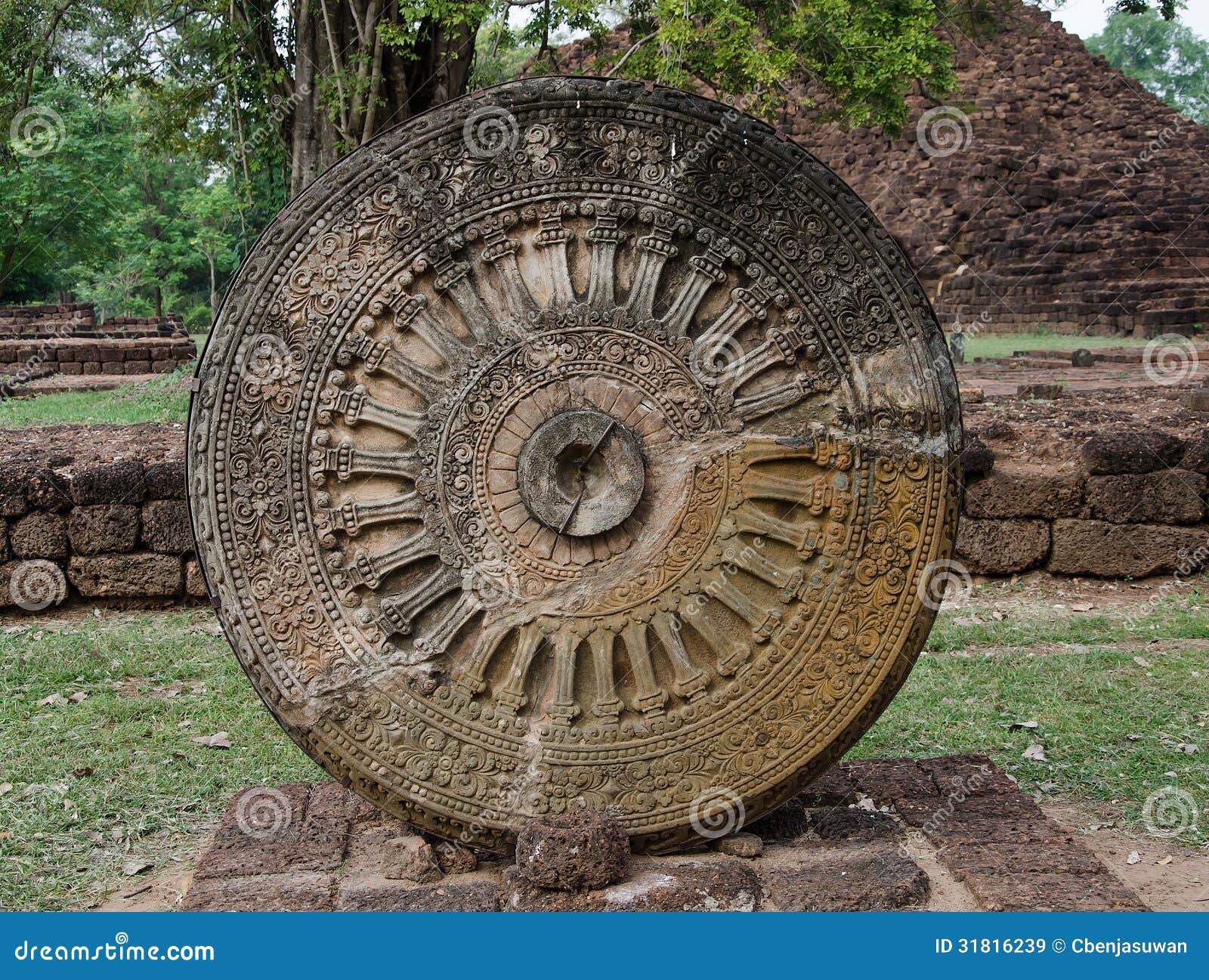 Teken van Dhammajak stock afbeelding. Image of cement - 31816239