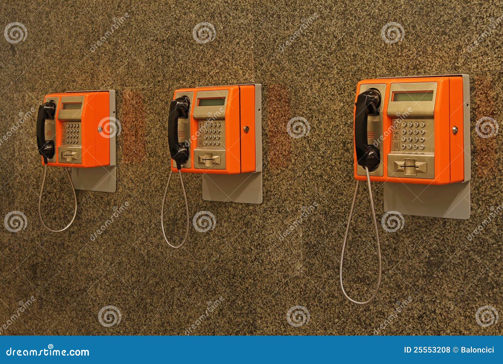 Teléfonos públicos foto de archivo. Imagen de payphones - 25553208
