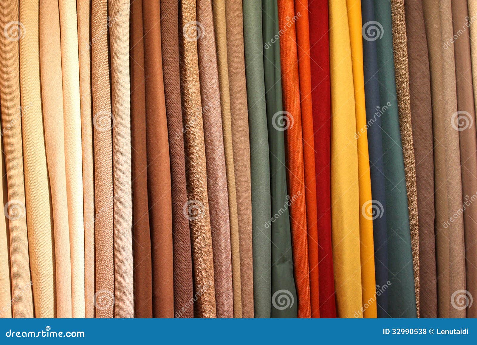 Tela colorida foto de stock. Imagem de forma, amarelo - 32990538