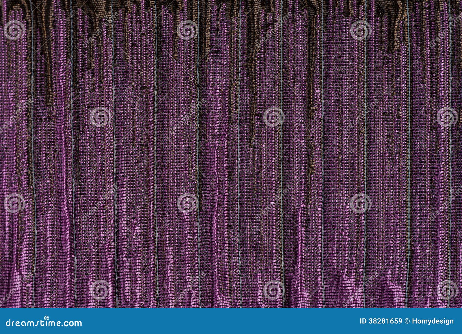 Tela roxa imagem de stock. Imagem de afligido, velho - 38281659