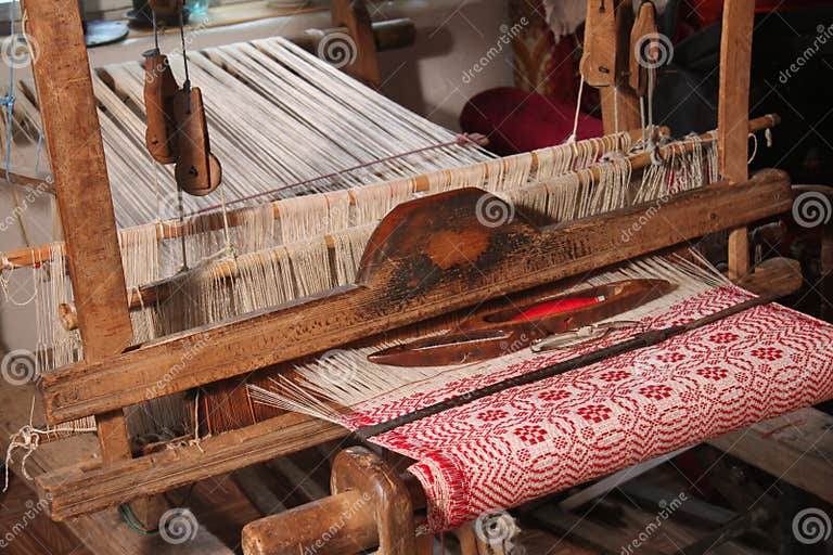 Telar tradicional imagen de archivo. Imagen de imagen - 34144853
