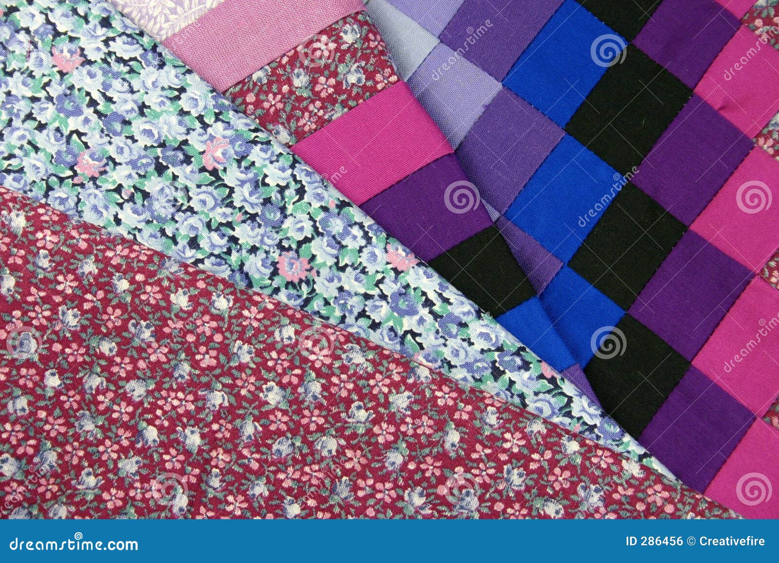 Telas del remiendo foto de archivo. Imagen de tiras, corresponder - 286456