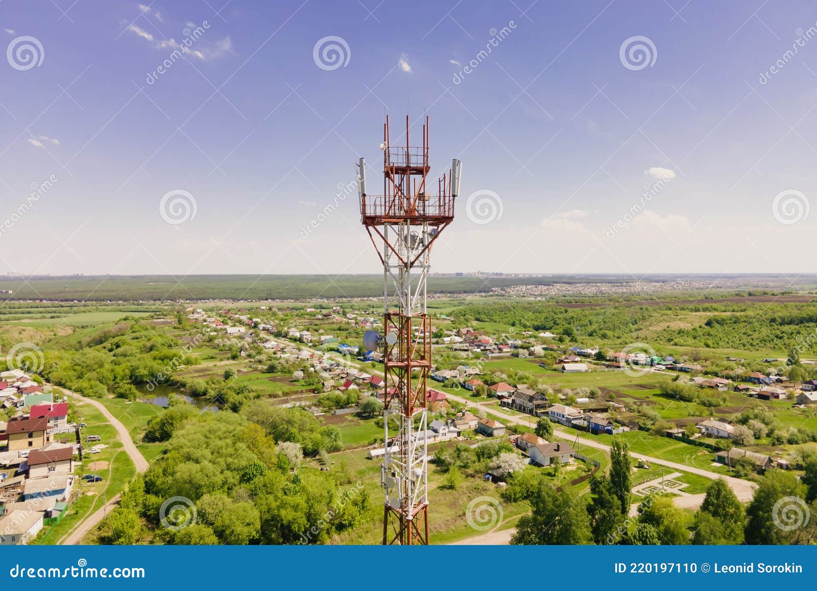 Telecom Tower Witn 4G Network, Telecomunication Base Station Stock ...