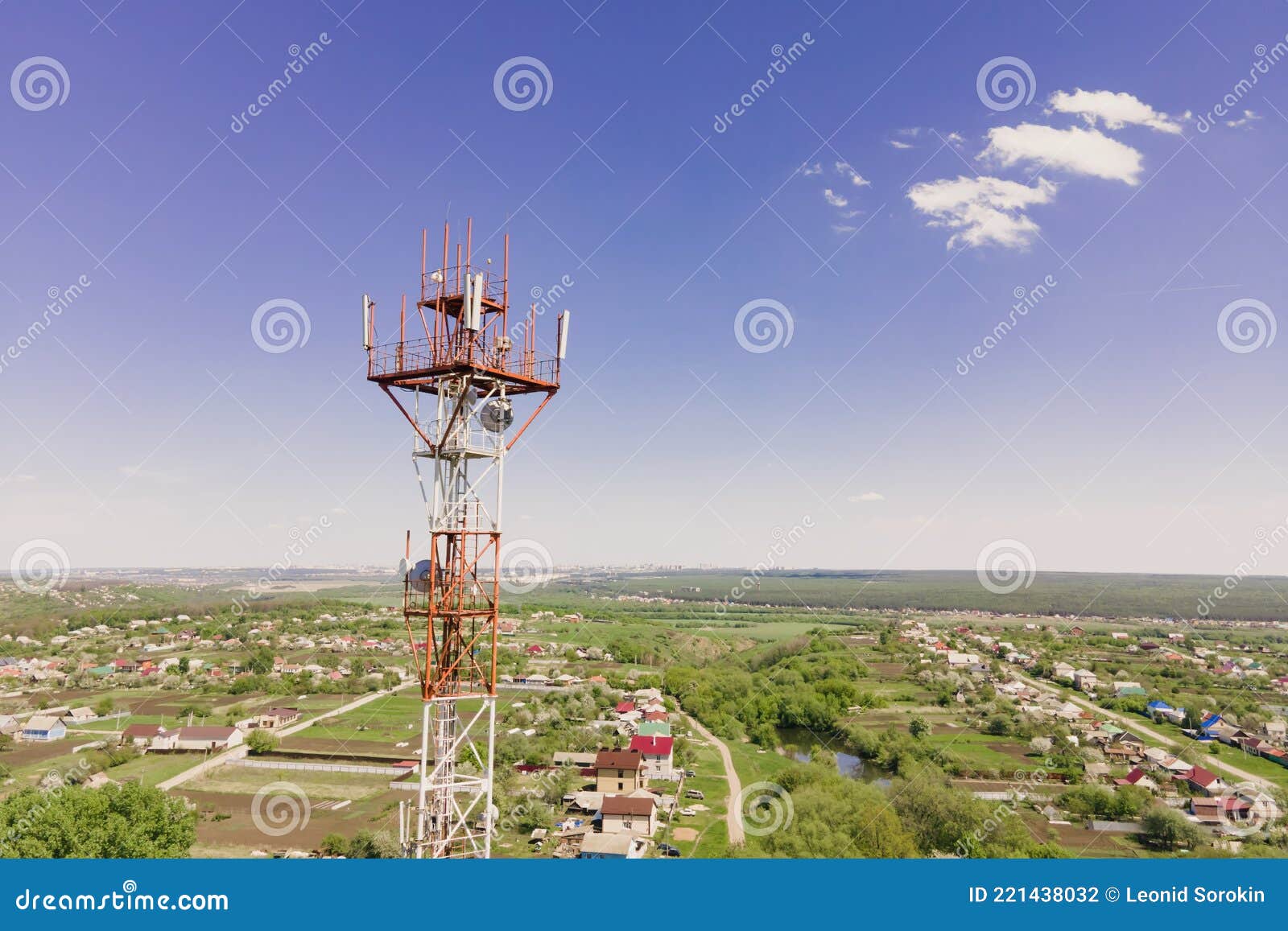 Telecom Tower Witn 4G Network, Telecomunication Base Station Stock ...