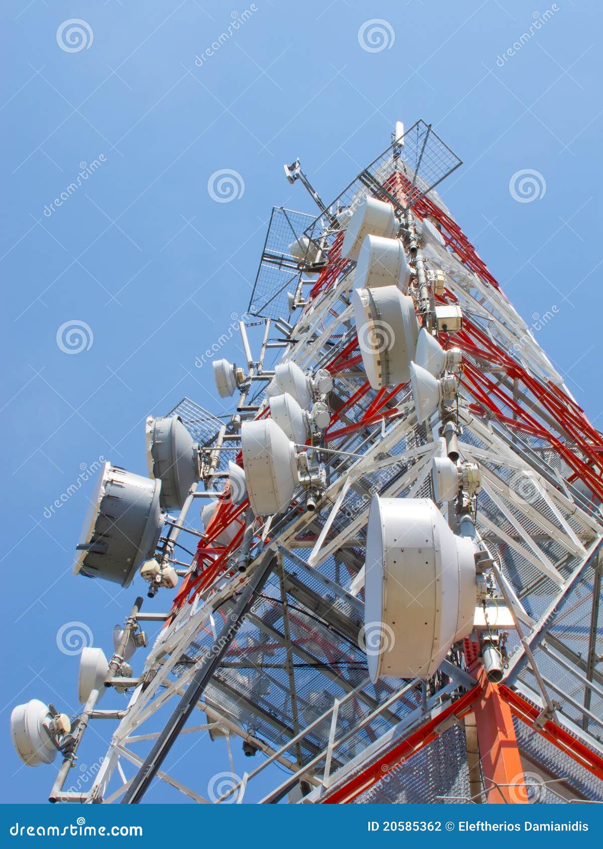 Telecommunication antenna stock photo. Image of structure - 20585362