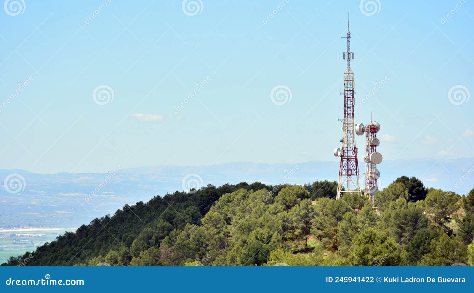 Multiple Antennas On The 4G Base Station Antenna Tower Royalty-Free ...