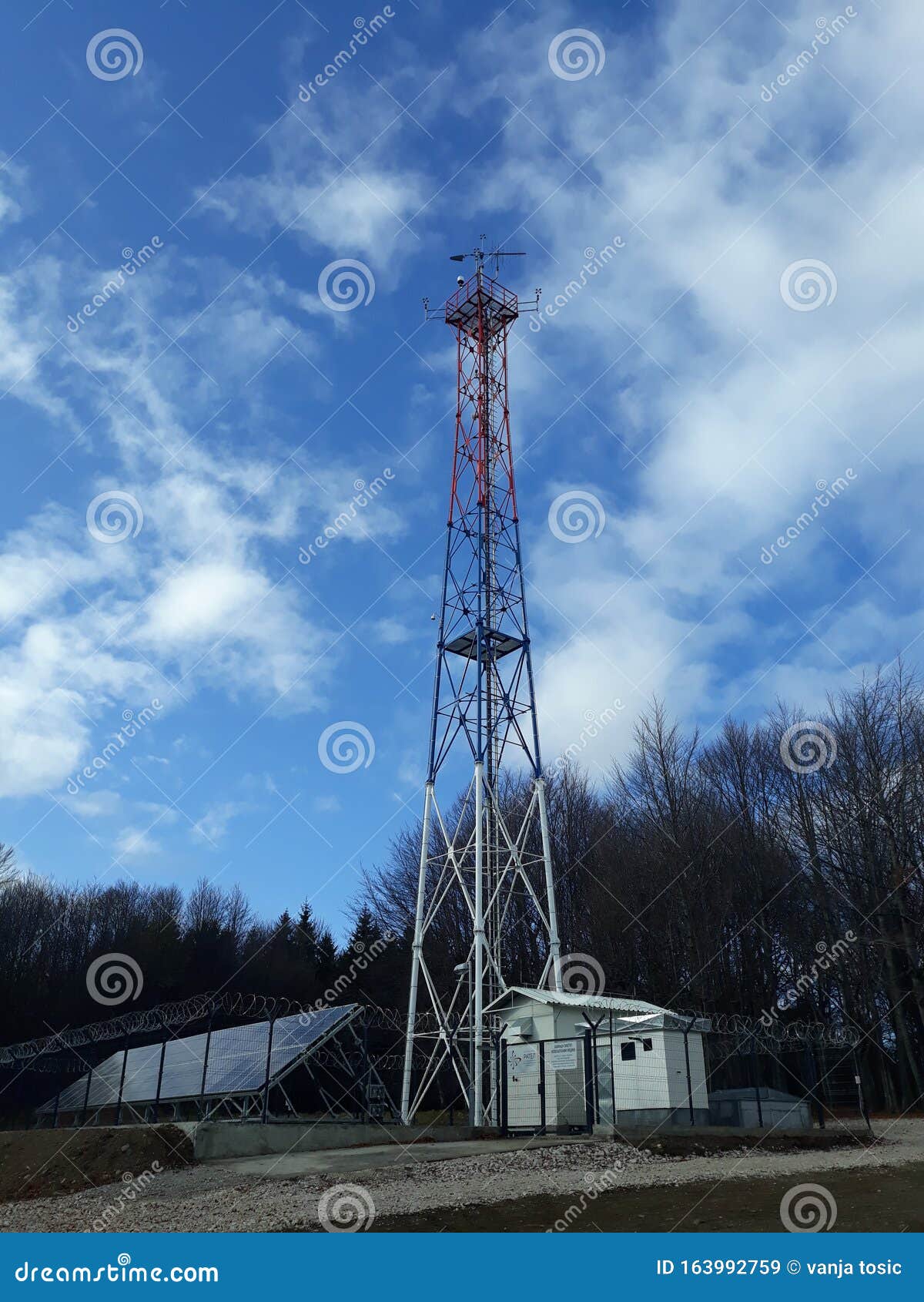 Telecomunication pole stock image. Image of mobile, technick - 163992759