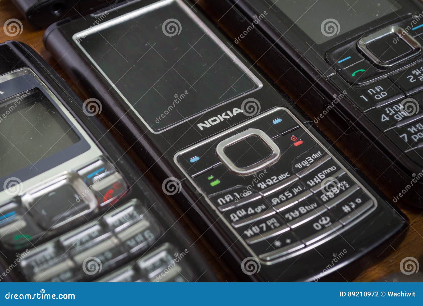 Telefoni Cellulari Di Nokia Fotografia Editoriale - Immagine di ...