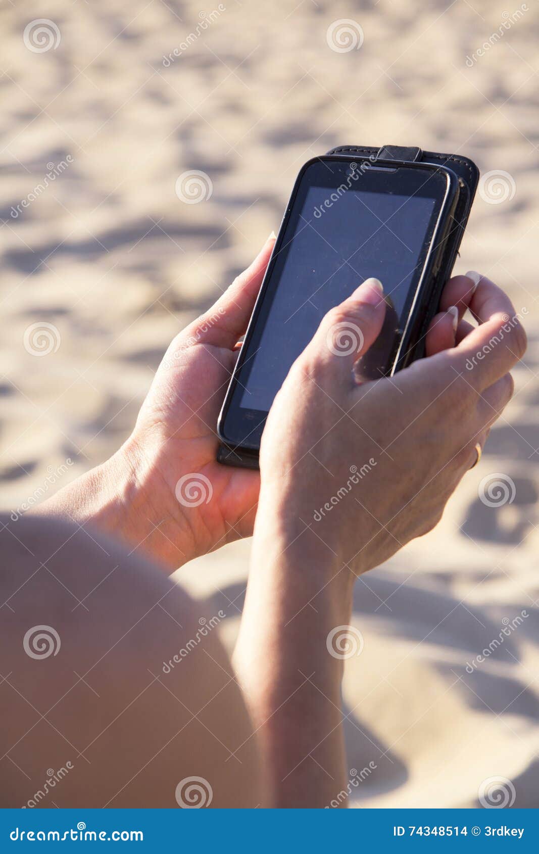 Telephone in Hands on the Beach Stock Photo - Image of holiday, person ...