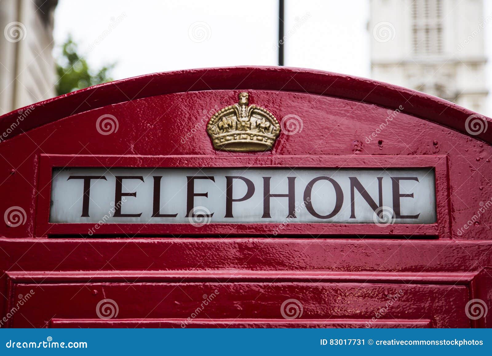 Telephone Red Gold Crown Booth Picture. Image: 83017731