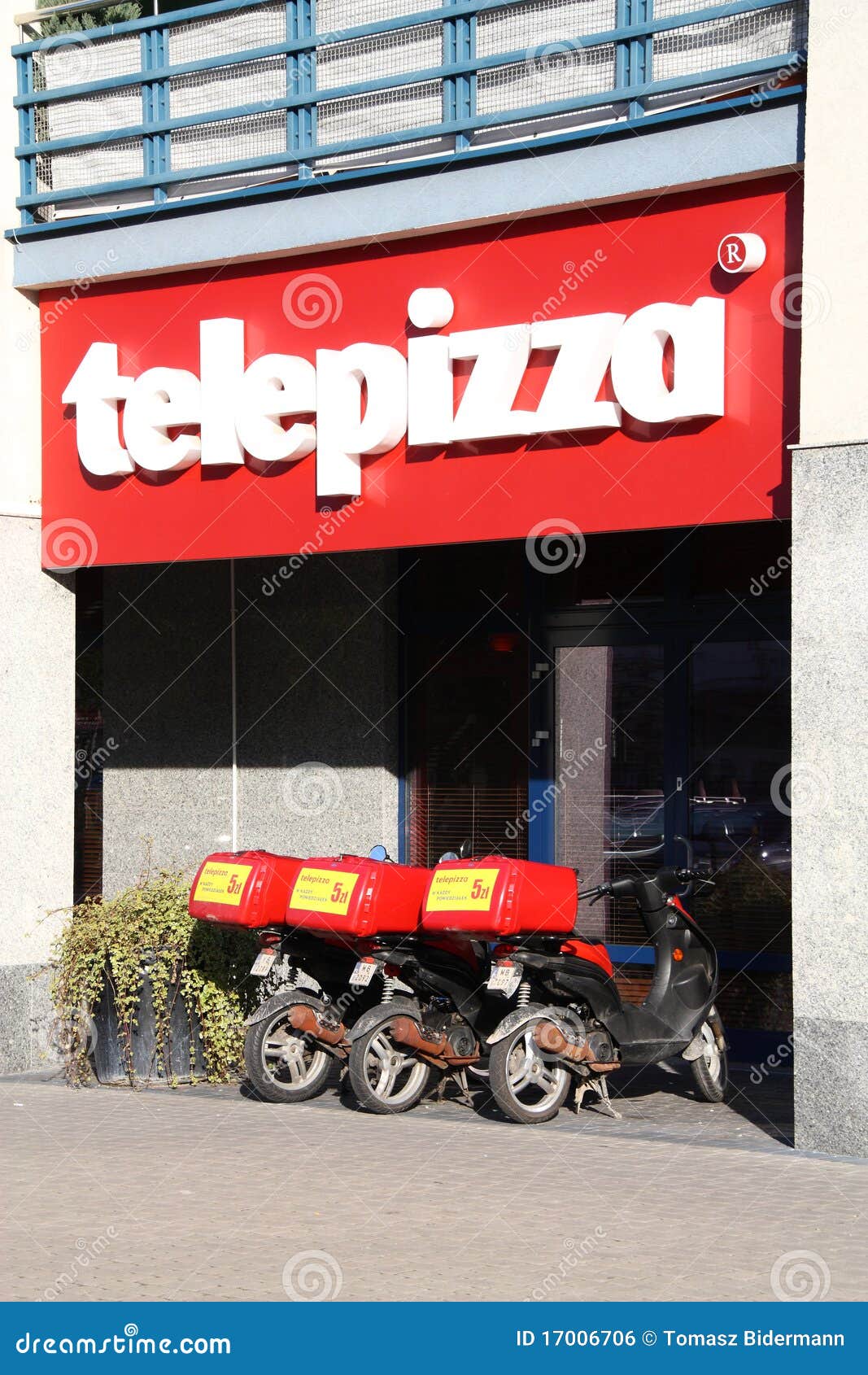 Telepizza editorial photo. Image of everyday, economy - 17006706