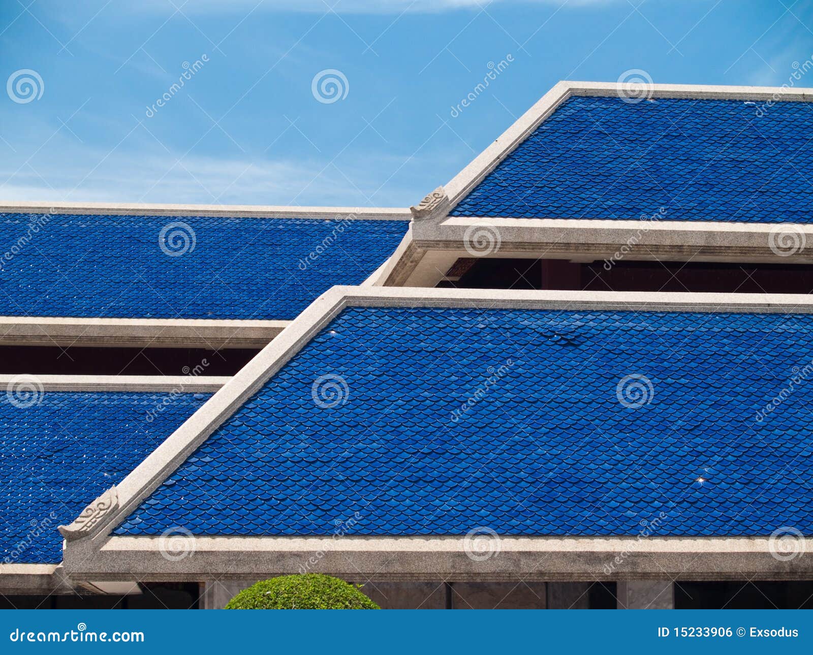 Telhado azul foto de stock. Imagem de tailândia, cume - 15233906