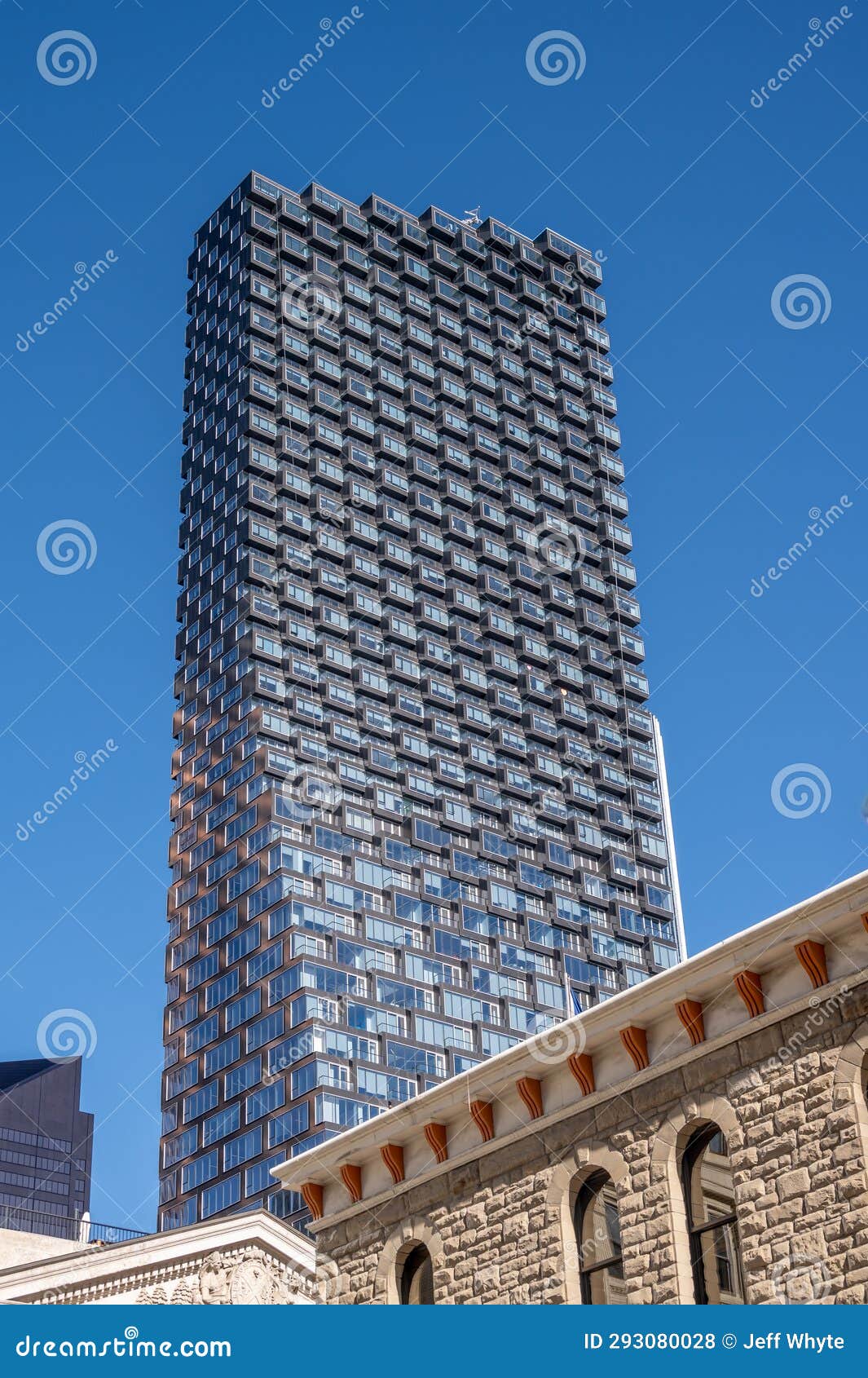 Telus Sky Tower in Calgary S Downtown Editorial Stock Photo - Image of ...