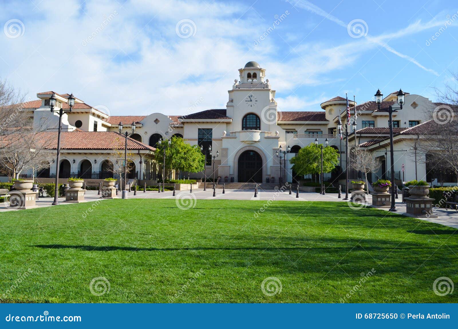 Temecula City Hall stock photo. Image of green, city - 68725650