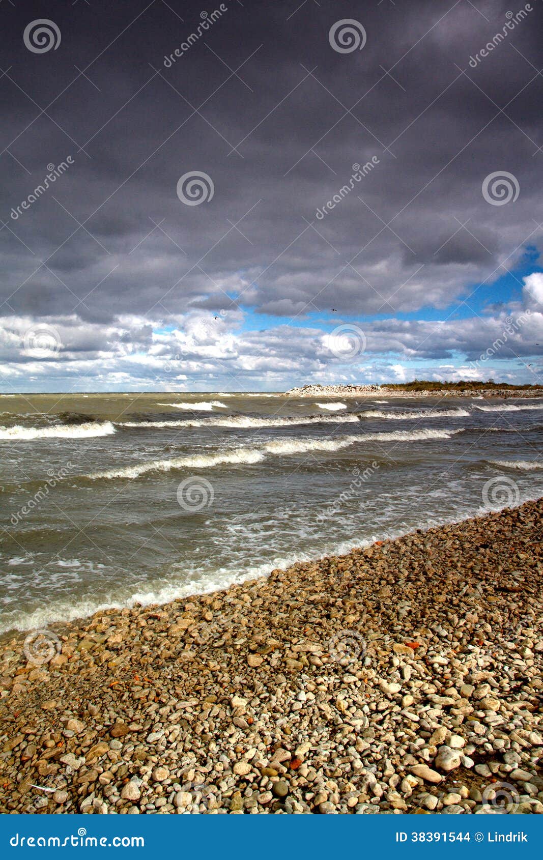Tempête en mer photo stock. Image du gris, océan, désaturé - 38391544
