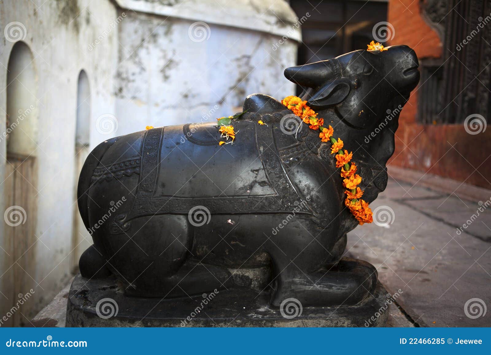 TEMPEL NEPALI VAN VARANASI - INDIA Stock Afbeelding - Image of ...