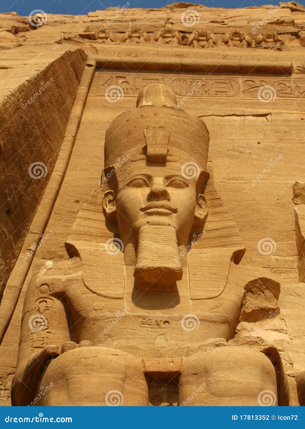 Tempel Van Farao Ramses II in Abu Simbel, Egypte Stock Foto - Image of ...