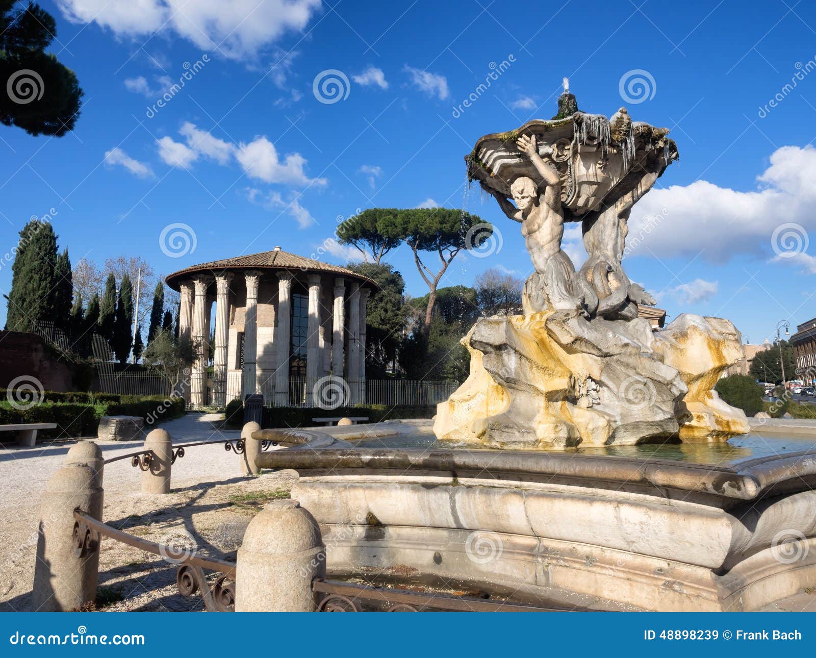 Tempel Von Hercules Victor Im Forum Boarium in Rom Mit Stockbild - Bild ...