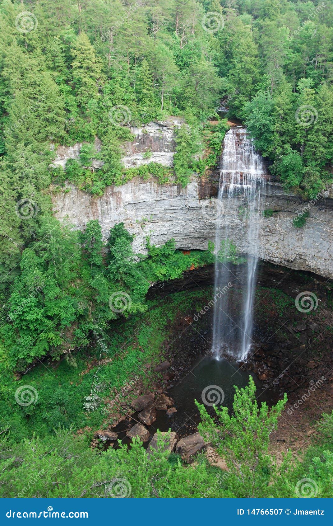 Temperate Waterfall stock image. Image of cool, river - 14766507