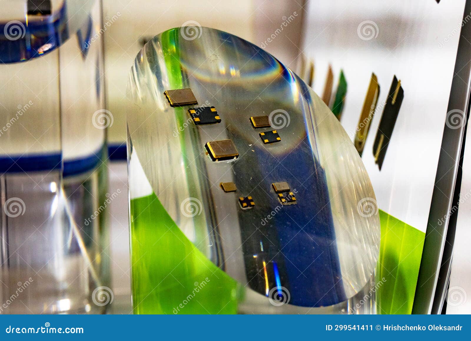 Temperature-compensated Quartz Oscillators and Resonators Stock Image ...