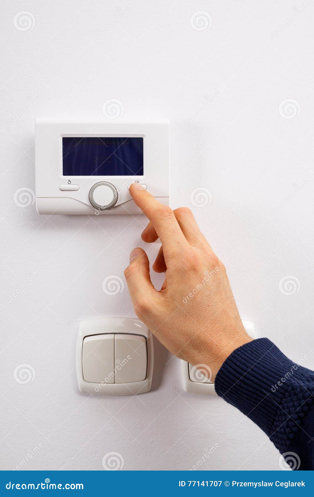 Temperature settings. stock image. Image of heating, switch - 77141707