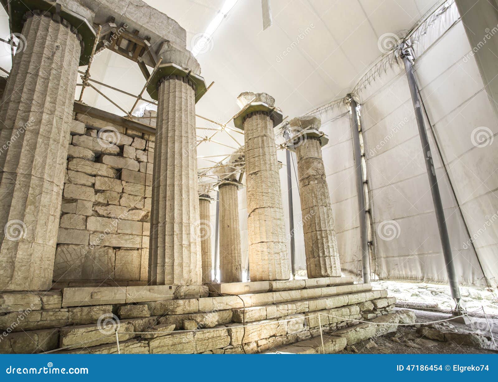 Tempio Di Apollo Epicurius, Argolida, Grecia Fotografia Stock ...