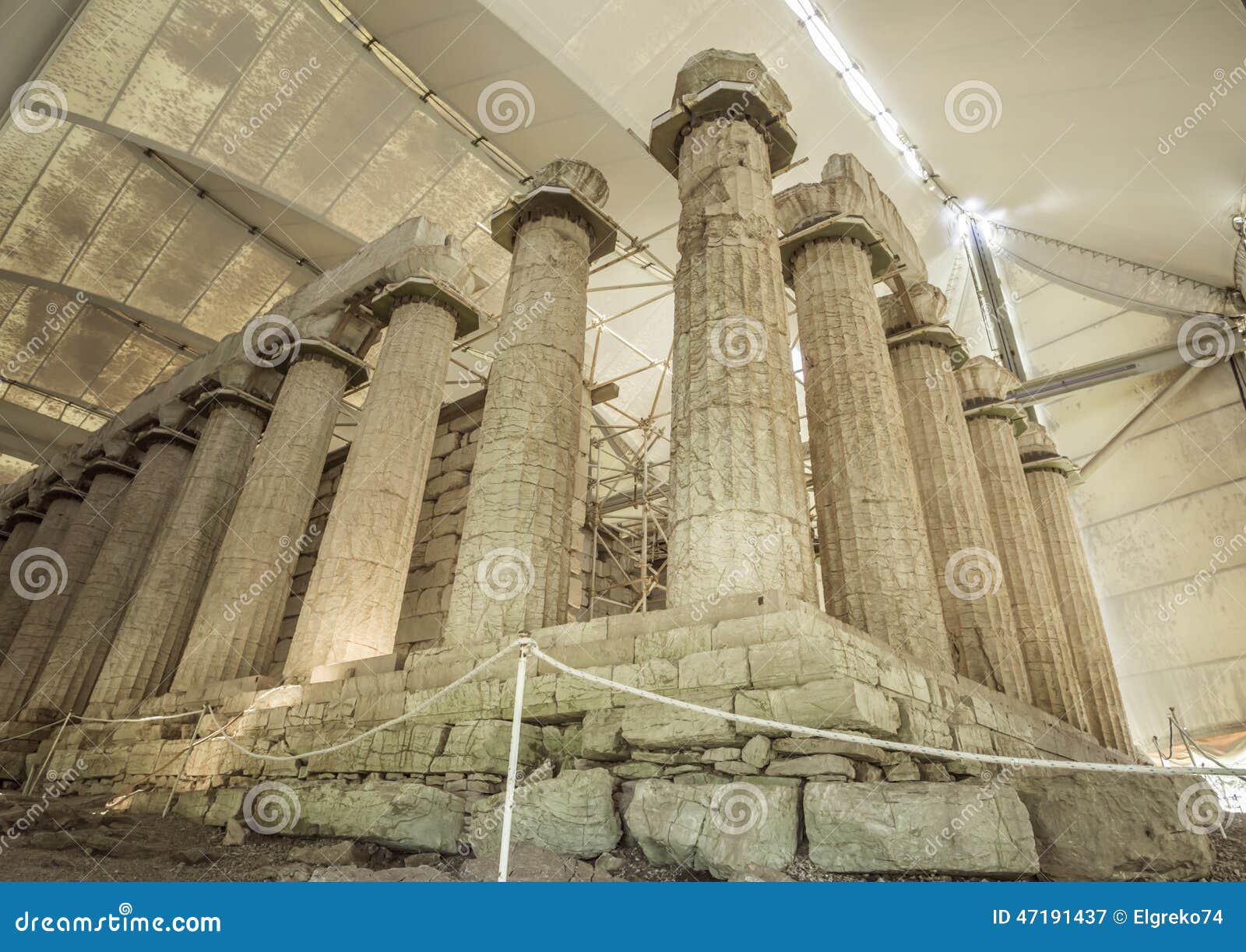 Tempio Di Apollo Epicurius, Argolida, Grecia Immagine Stock - Immagine ...