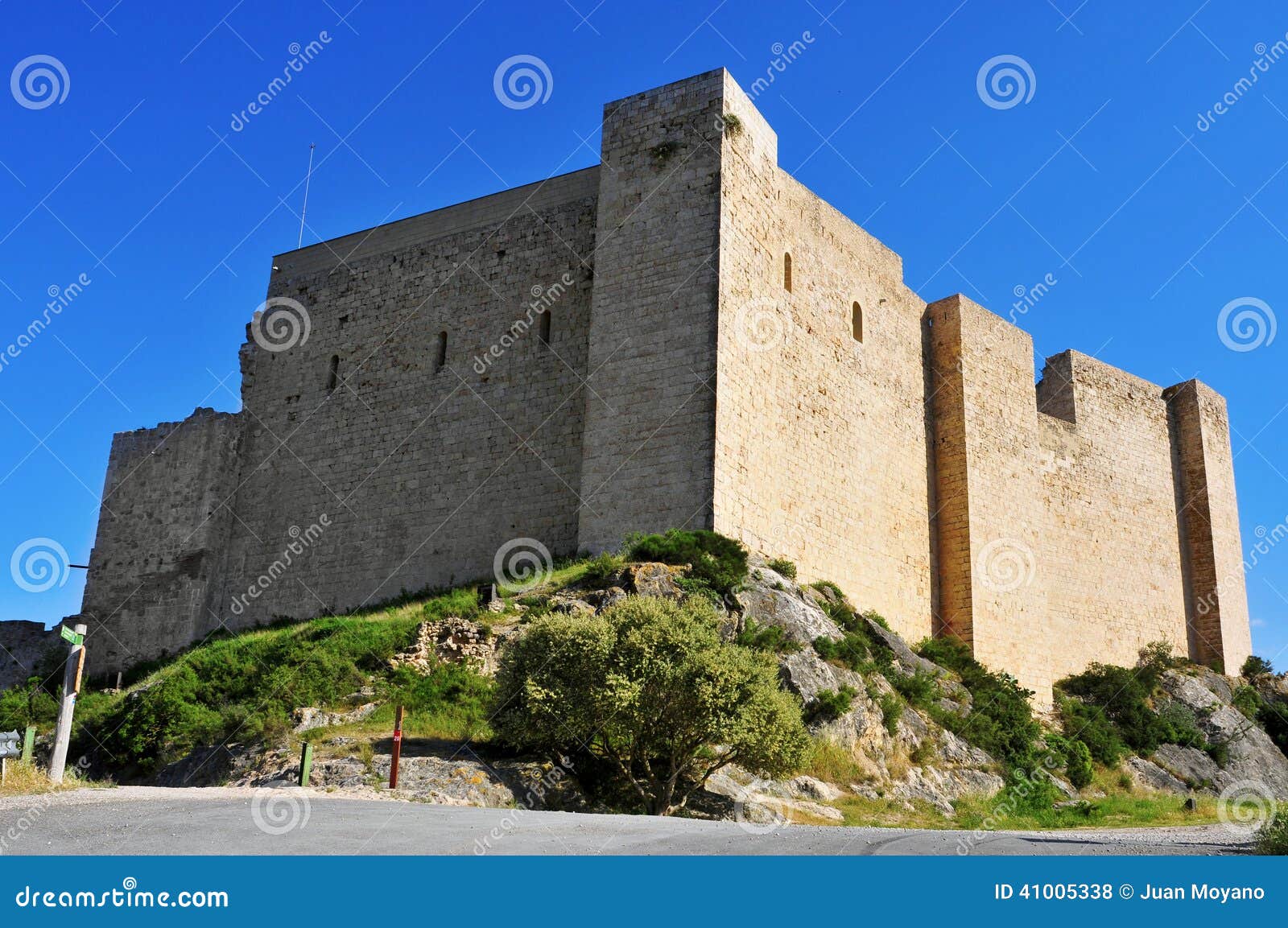 Templar Castle of Miravet, Spain Stock Photo - Image of fortress ...
