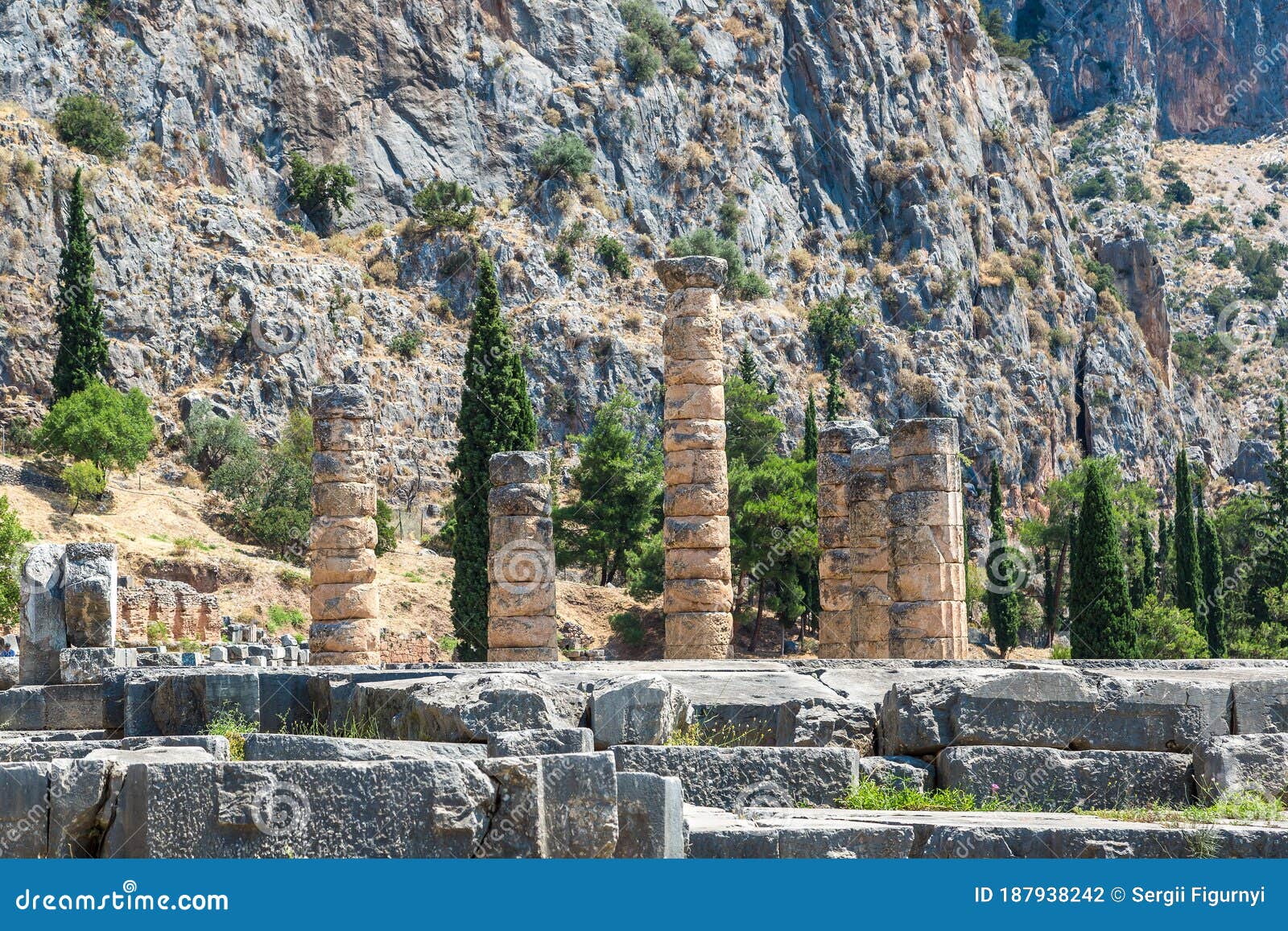The Temple of Apollo in Delphi Stock Photo - Image of summer, monument ...