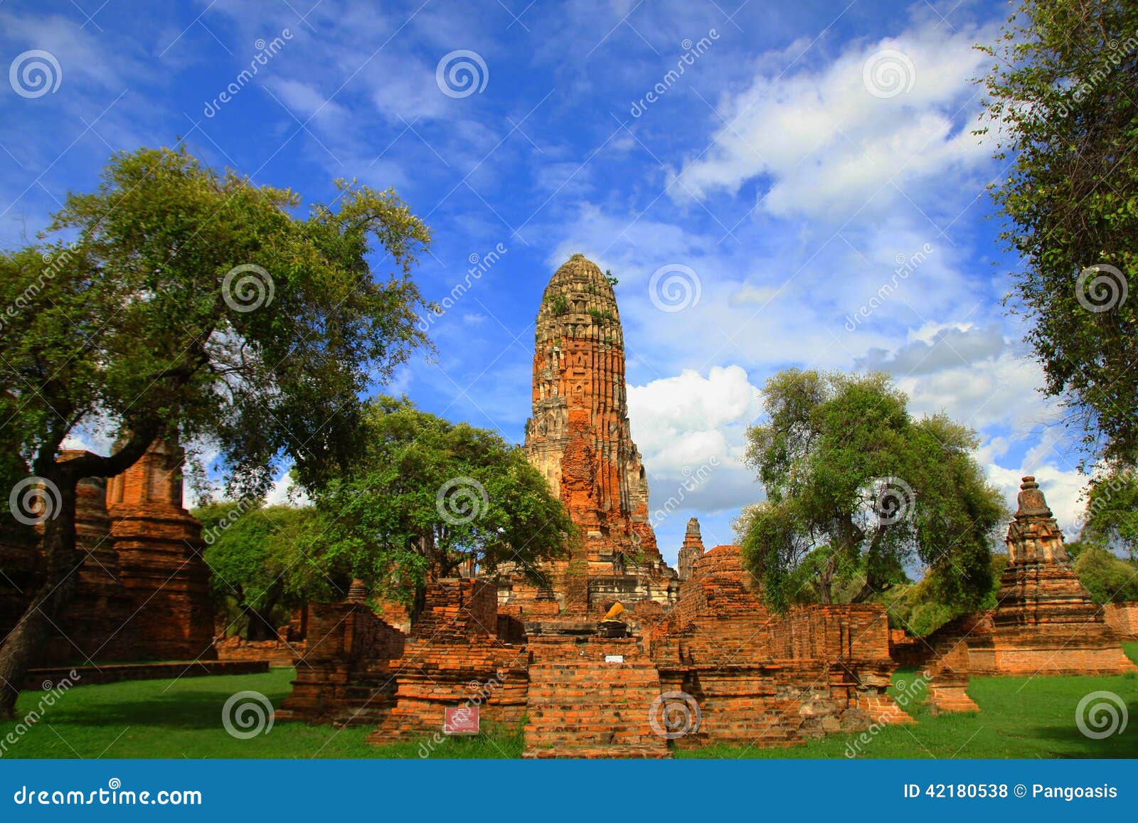 Temple in Ayudhya stock photo. Image of temple, vacation - 42180538