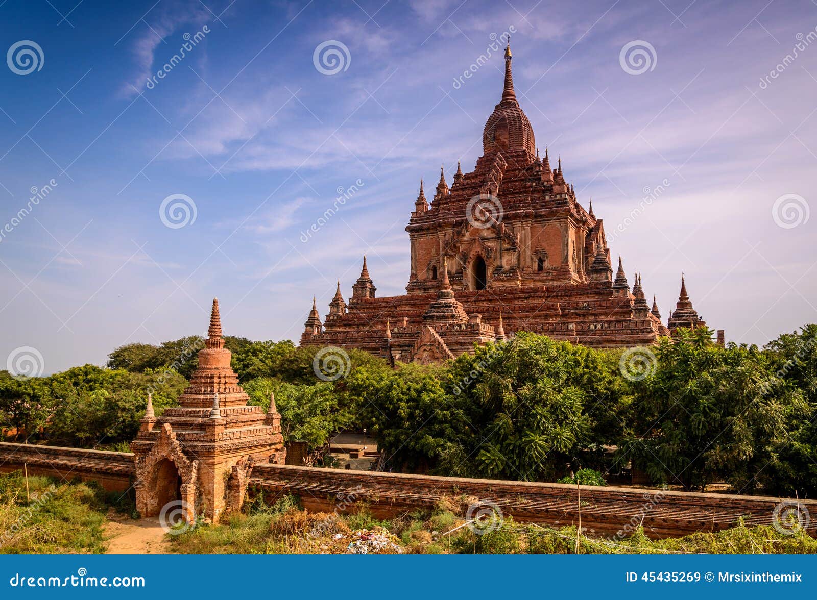 Temple in Bagan, Myanmar (Burma) Stock Image - Image of heritage, asia ...
