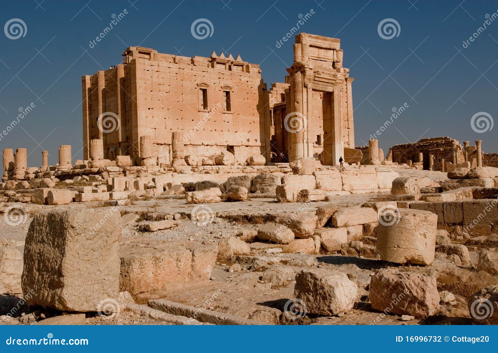 Temple of Bel in Palmyra stock photo. Image of column - 16996732