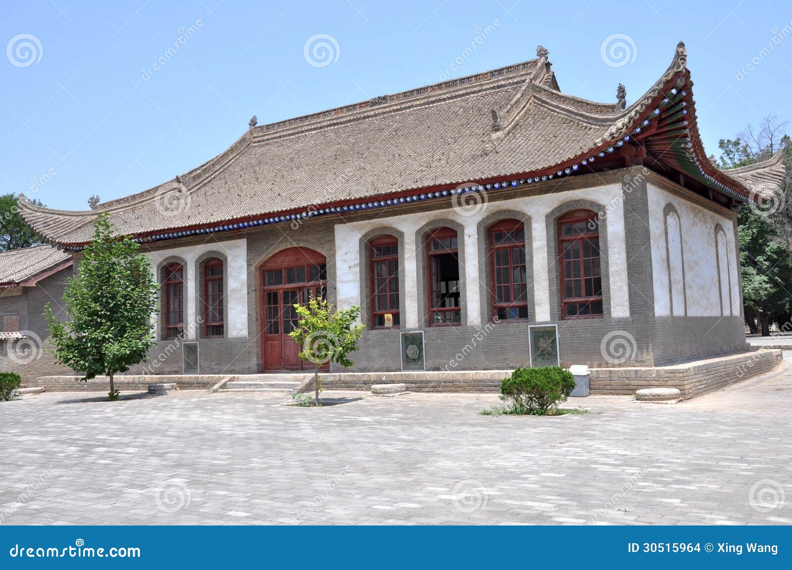 Temple chez Zhou Mausoleum photo stock. Image du tcheou - 30515964