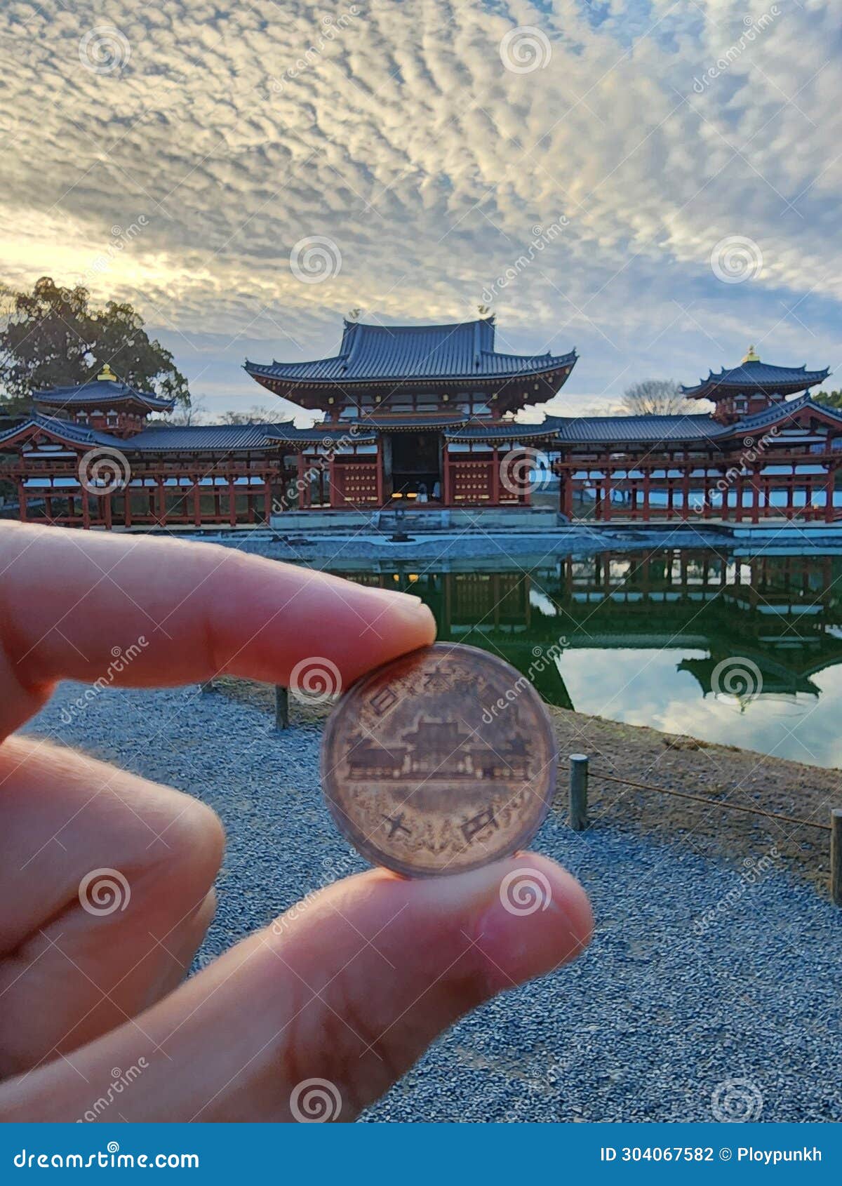 Temple on the coin stock photo. Image of byodoin, historic - 304067582