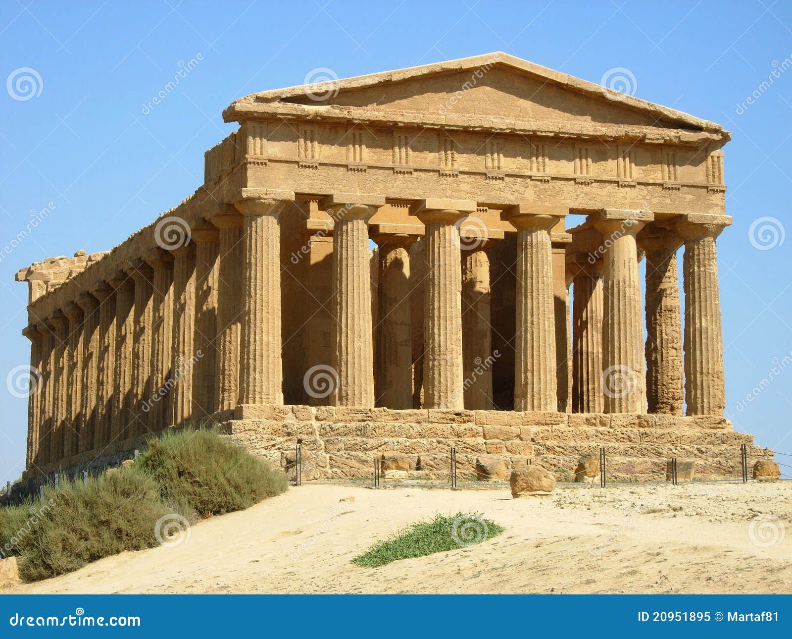Temple of concord stock image. Image of view, archicetcure - 20951895