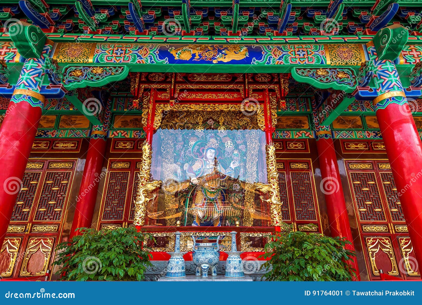 Temple De Yuantong Kunming De Yunnan Image stock - Image du toit ...