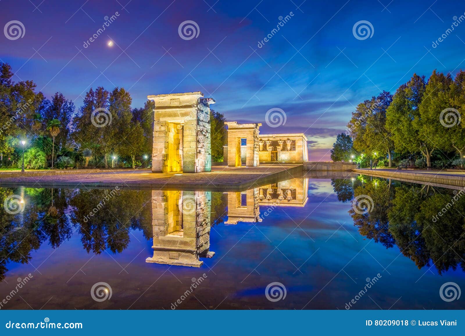 The Temple of Debod stock photo. Image of night, attraction - 80209018