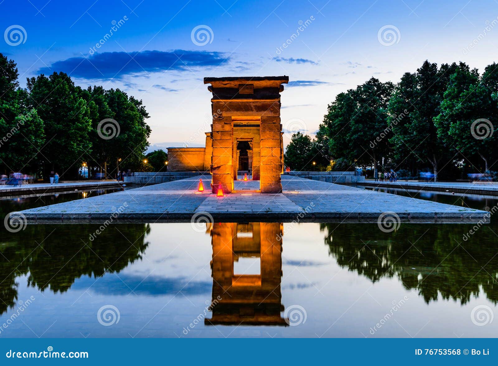 Temple of Debod editorial stock photo. Image of reflection - 76753568