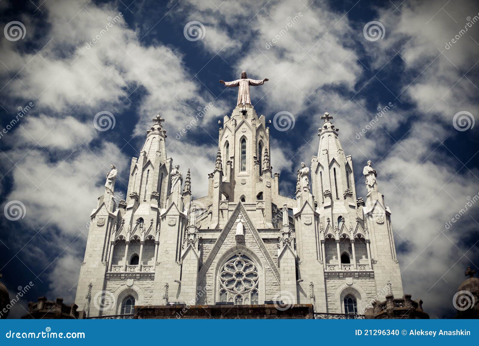 Temple del Sagrat Cor photo stock. Image du église, célèbre - 21296340