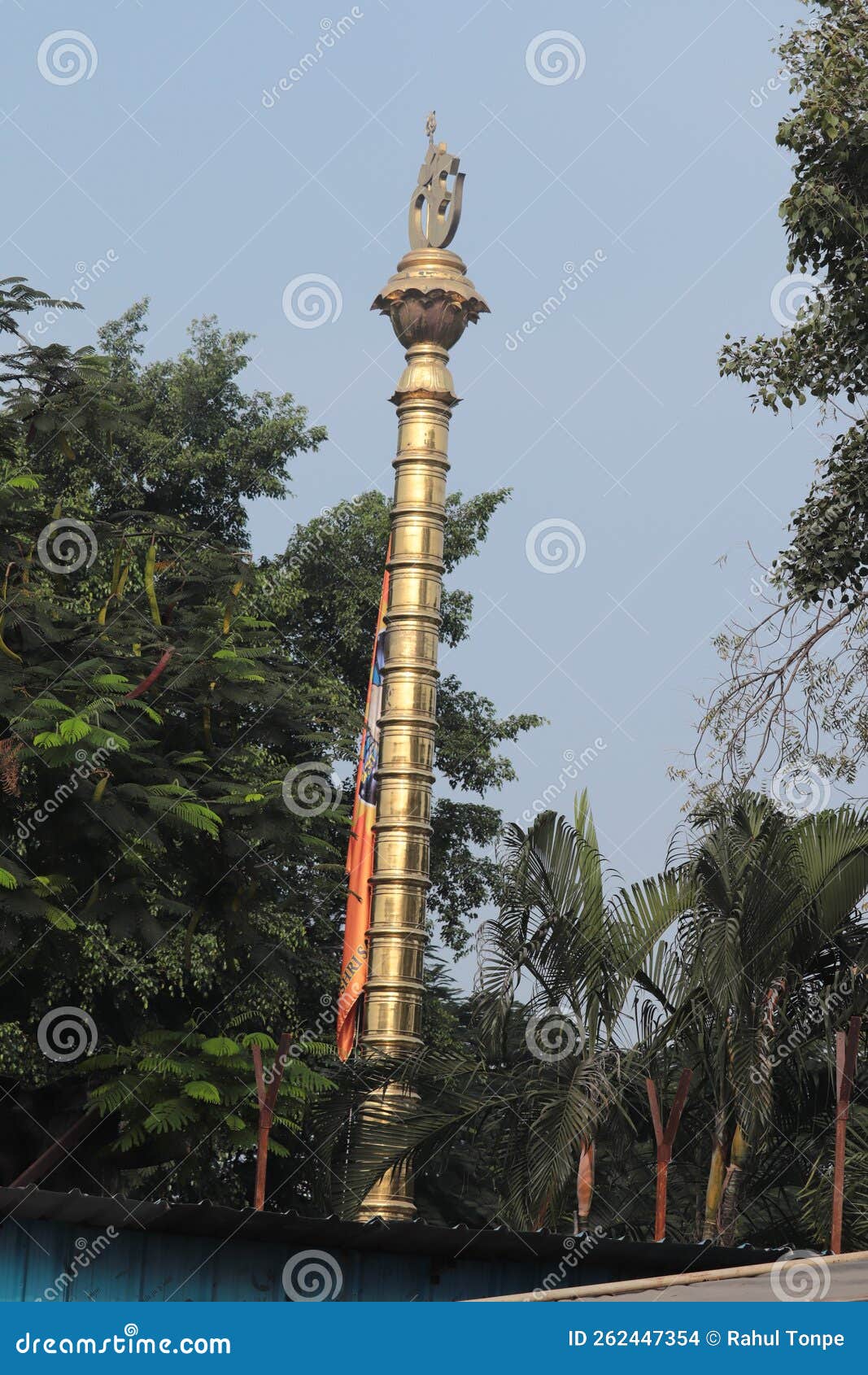 Temple Dhwaja Stambha in India Stock Photo - Image of fort, soapstone ...