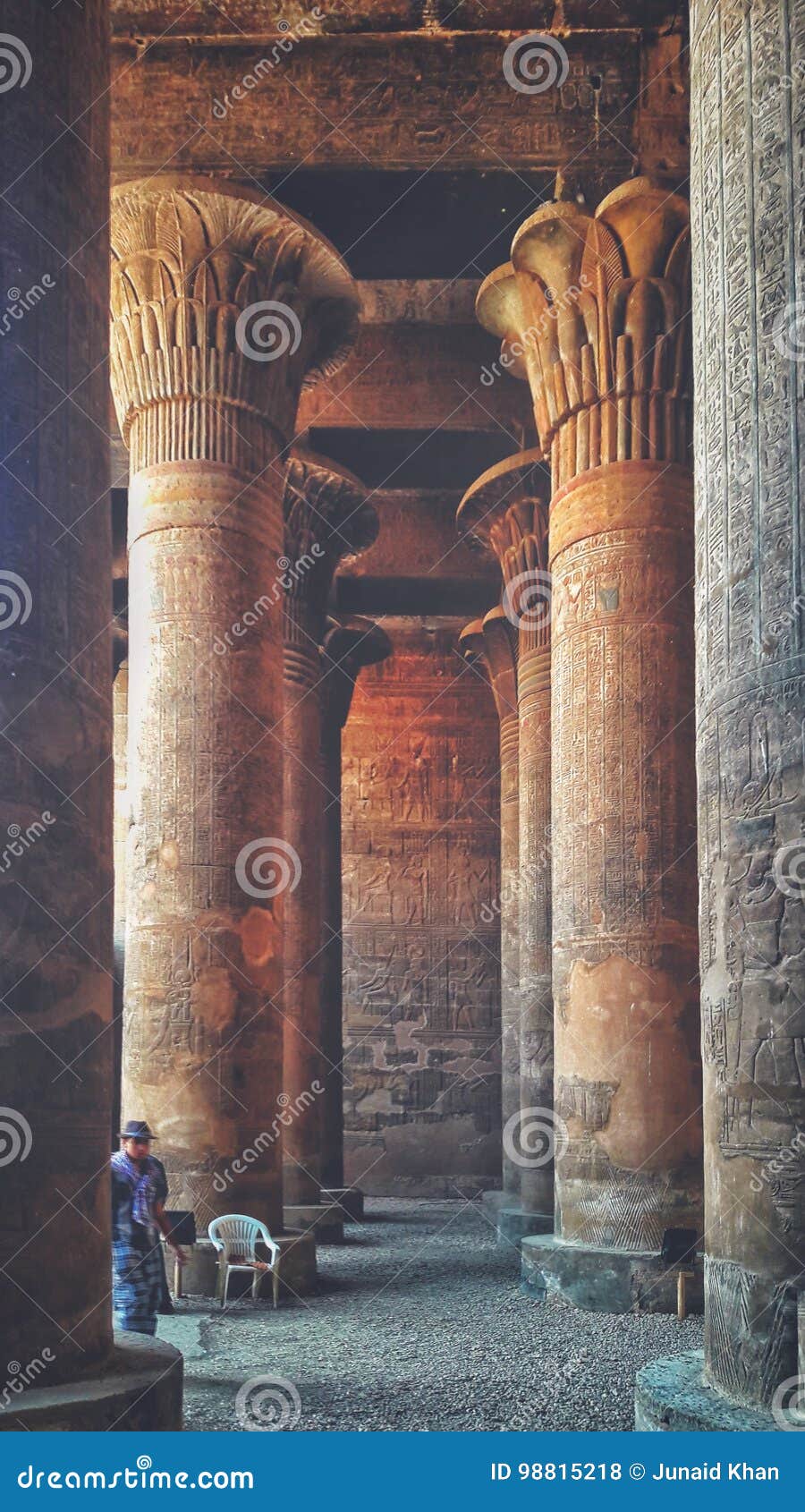 The Temple of Esna, Esna editorial stock photo. Image of amazing - 98815218