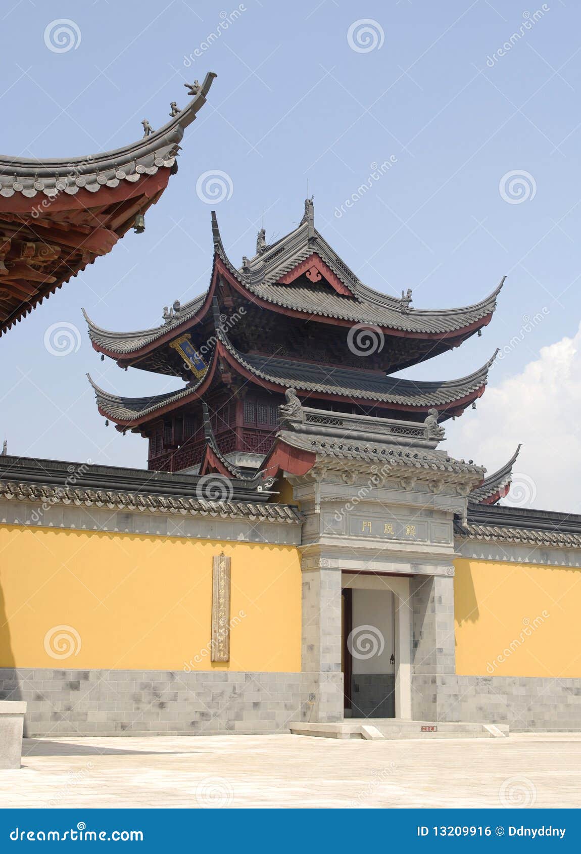 Temple gate stock photo. Image of temple, oriental, monument - 13209916
